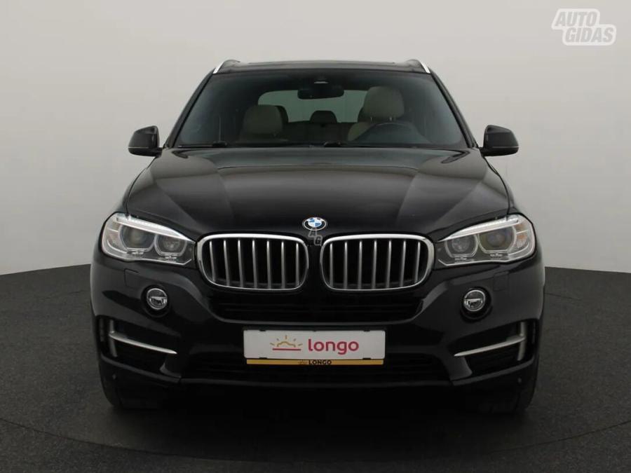Melns BMW X5 2017 Viļņa, ar dzinēja tilpumu 3.00 L un nobraukumu 153 tūkst. km par 25999 €, foto 4 vietnē AUTOMOTO.COM.LV