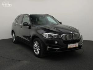 Melns BMW X5 2017 Viļņa, ar dzinēja tilpumu 3.00 L un nobraukumu 153 tūkst. km par 25999 €, foto 11 vietnē AUTOMOTO.COM.LV