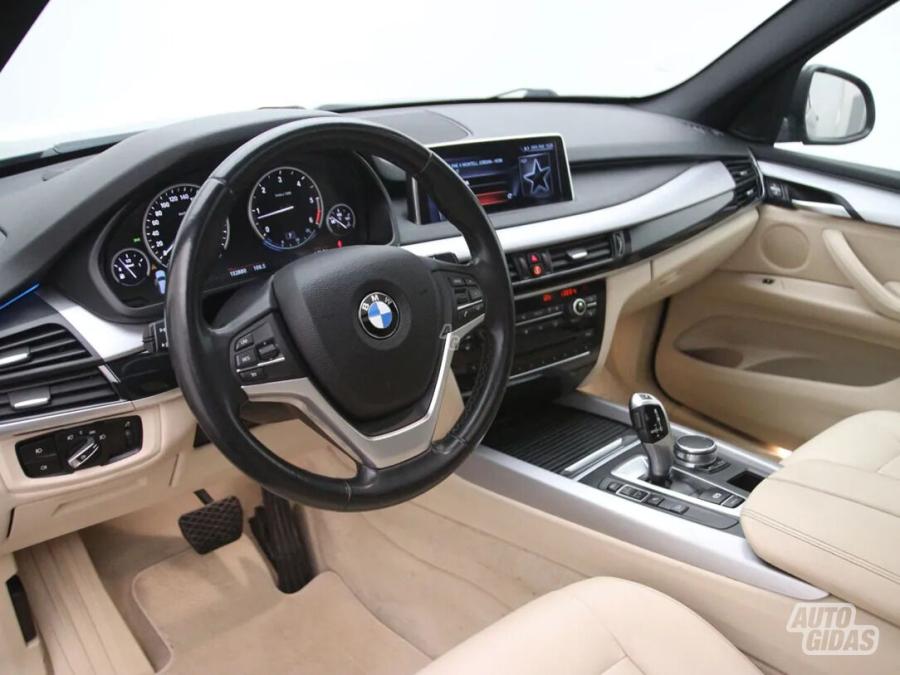 Melns BMW X5 2017 Viļņa, ar dzinēja tilpumu 3.00 L un nobraukumu 153 tūkst. km par 25999 €, foto 18 vietnē AUTOMOTO.COM.LV