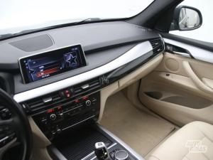 Melns BMW X5 2017 Viļņa, ar dzinēja tilpumu 3.00 L un nobraukumu 153 tūkst. km par 25999 €, foto 23 vietnē AUTOMOTO.COM.LV