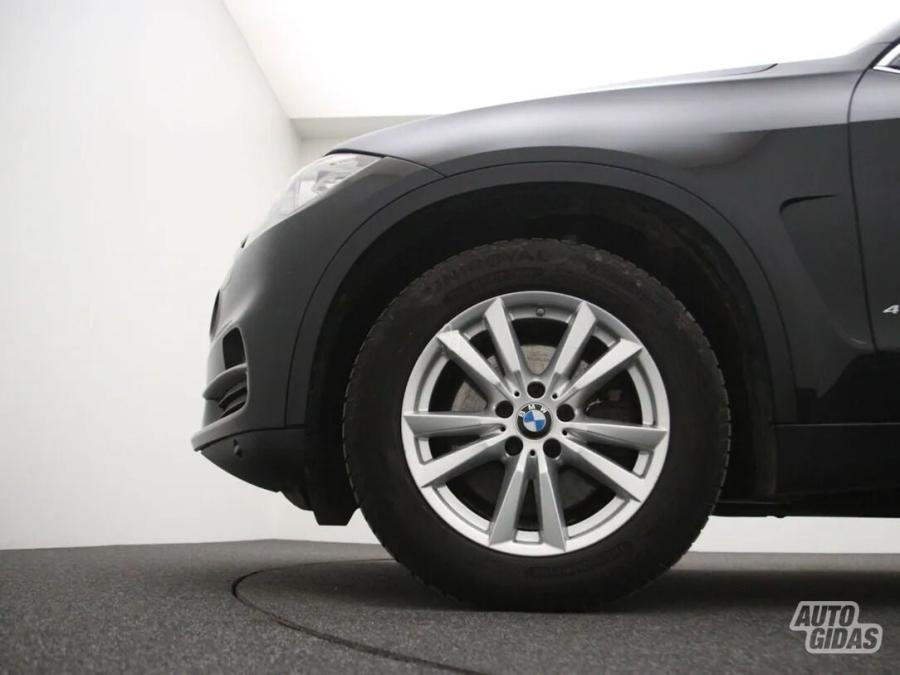 Melns BMW X5 2017 Viļņa, ar dzinēja tilpumu 3.00 L un nobraukumu 153 tūkst. km par 25999 €, foto 30 vietnē AUTOMOTO.COM.LV