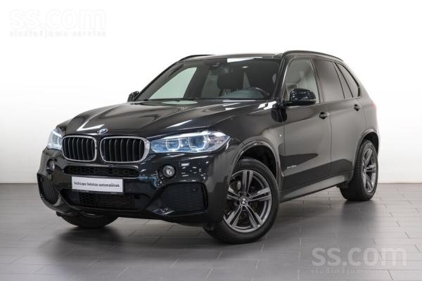 Black BMW X5 2017 in Riga, with an engine capacity of 3.00 L and mileage of 279 thousand km for 21500 €, photo 1 on AUTOMOTO.COM.LV