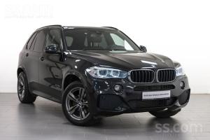 Black BMW X5 2017 in Riga, with an engine capacity of 3.00 L and mileage of 279 thousand km for 19900 €, photo 15 on AUTOMOTO.COM.LV