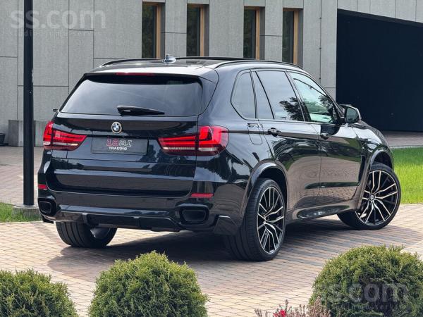 Melns BMW X5 2017 Rīga, ar dzinēja tilpumu 3.00 L un nobraukumu 115 tūkst. km par 30800 €, foto 2 vietnē AUTOMOTO.COM.LV