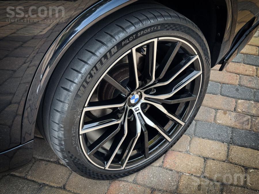 Melns BMW X5 2017 Rīga, ar dzinēja tilpumu 3.00 L un nobraukumu 115 tūkst. km par 30800 €, foto 21 vietnē AUTOMOTO.COM.LV