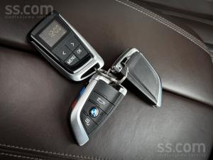 Melns BMW X5 2017 Rīga, ar dzinēja tilpumu 3.00 L un nobraukumu 115 tūkst. km par 30800 €, foto 26 vietnē AUTOMOTO.COM.LV