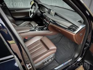 Melns BMW X5 2017 Rīga, ar dzinēja tilpumu 3.00 L un nobraukumu 115 tūkst. km par 30800 €, foto 30 vietnē AUTOMOTO.COM.LV