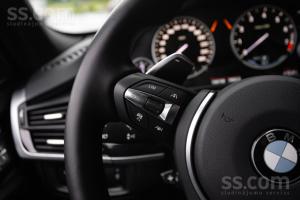 Black BMW X5 2017 in Jelgava, with an engine capacity of 2.00 L and mileage of 0 thousand km for 22500 €, photo 25 on AUTOMOTO.COM.LV