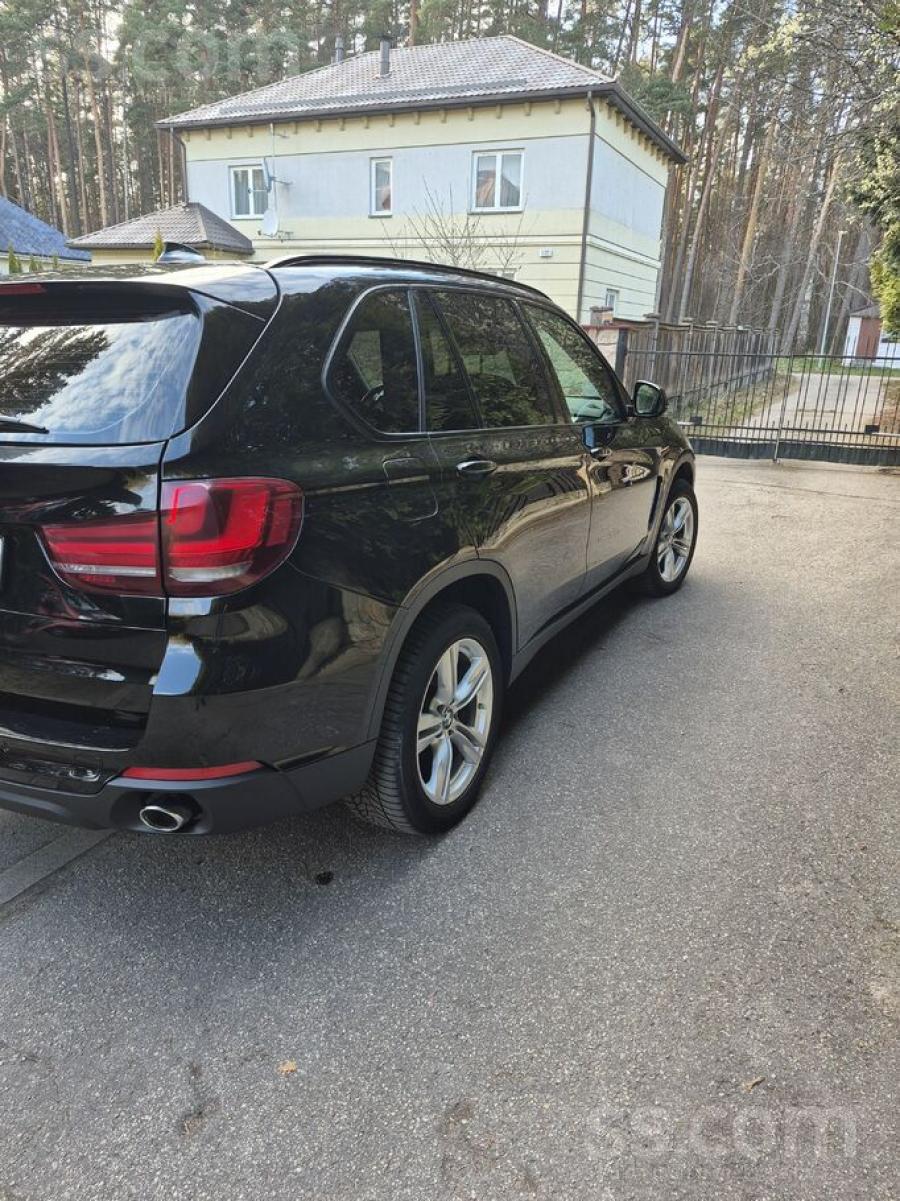 Melns BMW X5 2017 Rīga, ar dzinēja tilpumu 3.00 L un nobraukumu 165 tūkst. km par 23000 €, foto 7 vietnē AUTOMOTO.COM.LV
