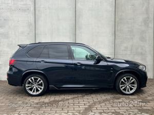 Melns BMW X5 2017 Tallina, ar dzinēja tilpumu 3.00 L un nobraukumu 354 tūkst. km par 19900 €, foto 4 vietnē AUTOMOTO.COM.LV
