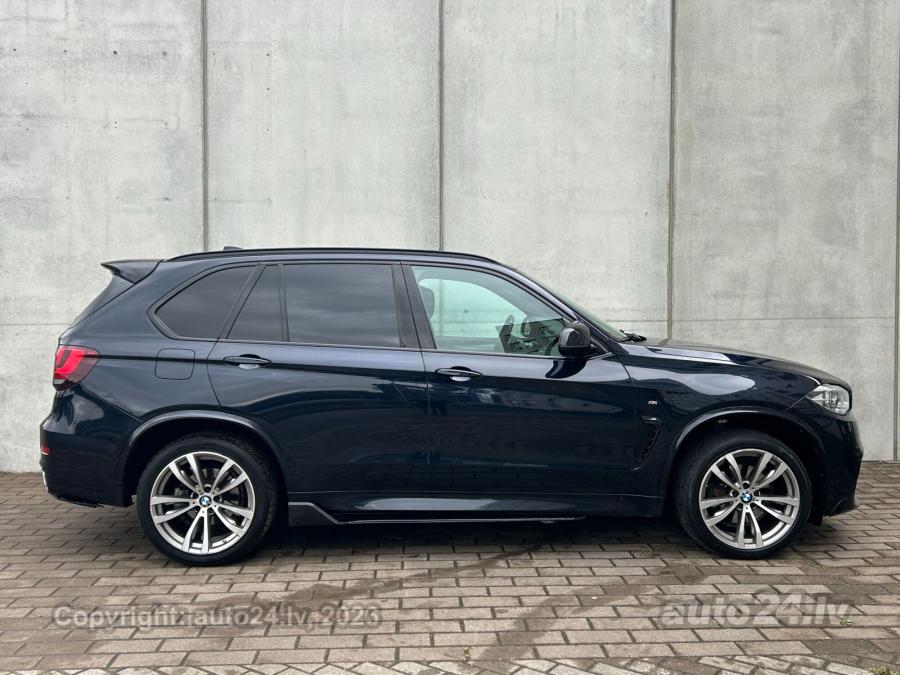 Melns BMW X5 2017 Tallina, ar dzinēja tilpumu 3.00 L un nobraukumu 354 tūkst. km par 19900 €, foto 4 vietnē AUTOMOTO.COM.LV