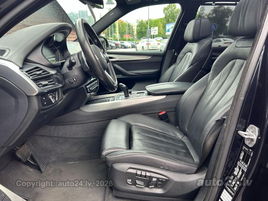 Melns BMW X5 2017 Tallina, ar dzinēja tilpumu 3.00 L un nobraukumu 354 tūkst. km par 19900 €, foto 9 vietnē AUTOMOTO.COM.LV