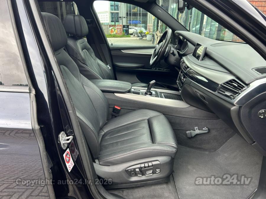 Melns BMW X5 2017 Tallina, ar dzinēja tilpumu 3.00 L un nobraukumu 354 tūkst. km par 19900 €, foto 12 vietnē AUTOMOTO.COM.LV