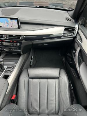Melns BMW X5 2017 Tallina, ar dzinēja tilpumu 3.00 L un nobraukumu 354 tūkst. km par 19900 €, foto 15 vietnē AUTOMOTO.COM.LV