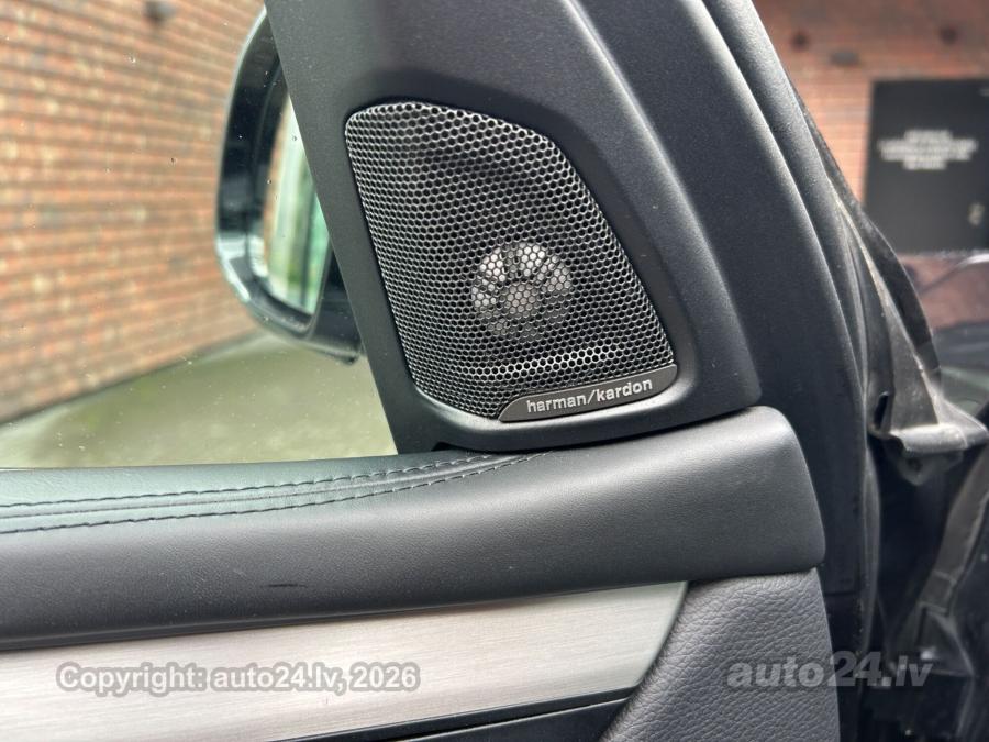 Melns BMW X5 2017 Tallina, ar dzinēja tilpumu 3.00 L un nobraukumu 354 tūkst. km par 19900 €, foto 19 vietnē AUTOMOTO.COM.LV
