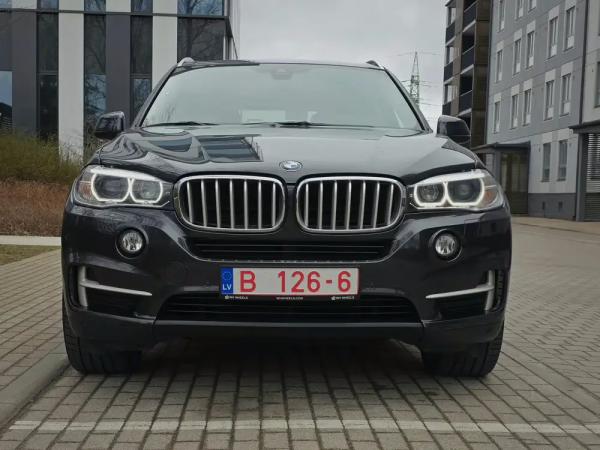 Melns BMW X5 2017 Rīga, ar dzinēja tilpumu 2.00 L un nobraukumu 183 tūkst. km par 21890 €, foto 2 vietnē AUTOMOTO.COM.LV