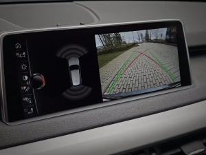 Black BMW X5 2017 in Riga, with an engine capacity of 2.00 L and mileage of 183 thousand km for 21890 €, photo 22 on AUTOMOTO.COM.LV