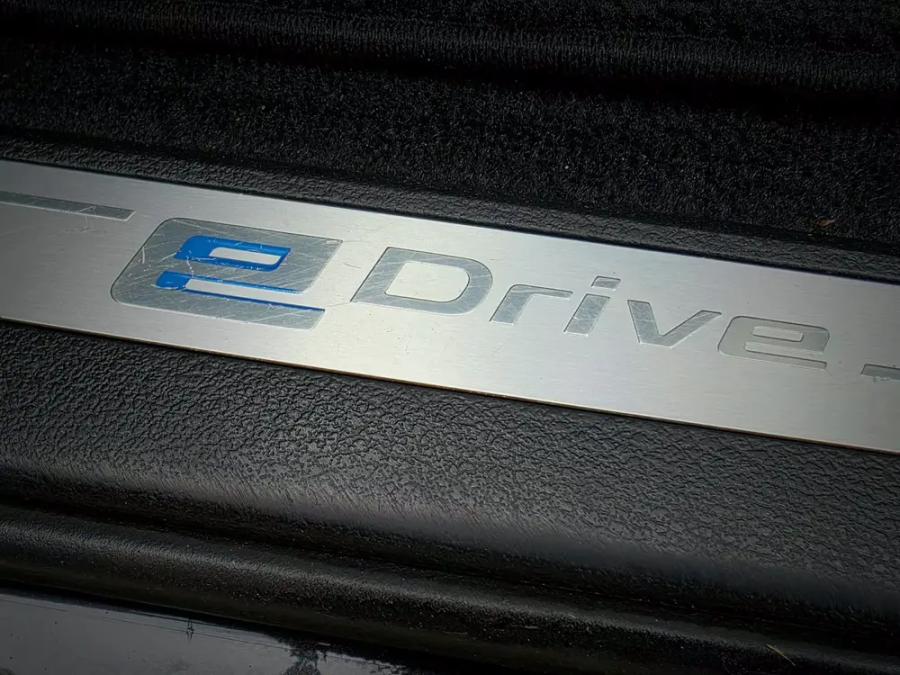 Black BMW X5 2017 in Riga, with an engine capacity of 2.00 L and mileage of 183 thousand km for 21890 €, photo 38 on AUTOMOTO.COM.LV