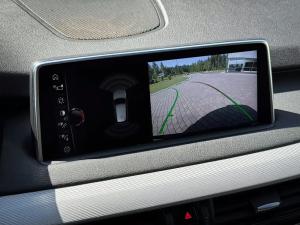 Black BMW X5 2017 in Riga, with an engine capacity of 3.00 L and mileage of 177 thousand km for 28800 €, photo 18 on AUTOMOTO.COM.LV