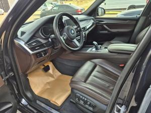 Melns BMW X5 2017 Jūrmala, ar dzinēja tilpumu 3.00 L un nobraukumu 212 tūkst. km par 17500 €, foto 31 vietnē AUTOMOTO.COM.LV