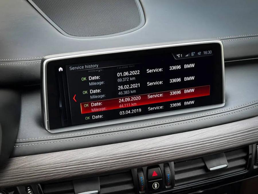 Melns BMW X5 2017 Rīga, ar dzinēja tilpumu 3.00 L un nobraukumu 115 tūkst. km par 26300 €, foto 40 vietnē AUTOMOTO.COM.LV
