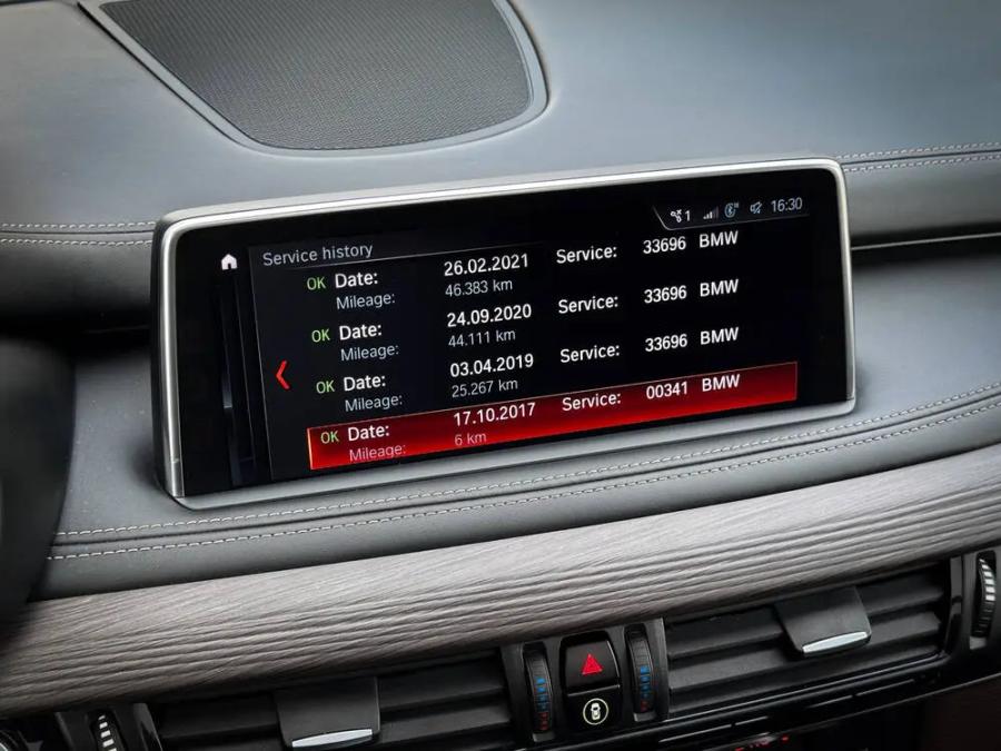 Melns BMW X5 2017 Rīga, ar dzinēja tilpumu 3.00 L un nobraukumu 115 tūkst. km par 26300 €, foto 41 vietnē AUTOMOTO.COM.LV