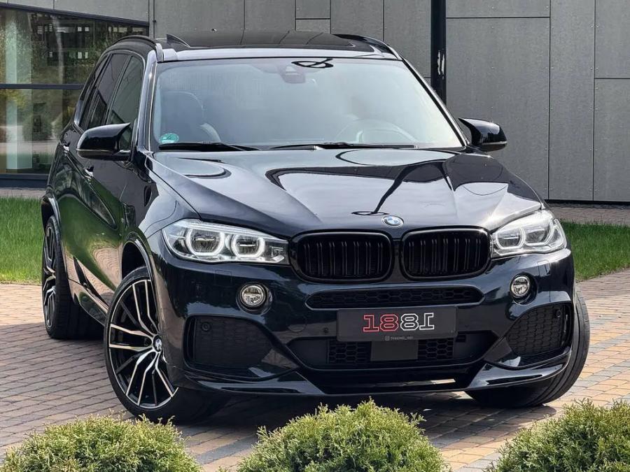 Melns BMW X5 2017 Rīga, ar dzinēja tilpumu 3.00 L un nobraukumu 115 tūkst. km par 26300 €, foto 42 vietnē AUTOMOTO.COM.LV