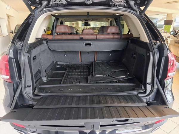 Melns BMW X5 2017 Šauļi, ar dzinēja tilpumu 2.99 L un nobraukumu 161 tūkst. km par 23900 €, foto 6 vietnē AUTOMOTO.COM.LV