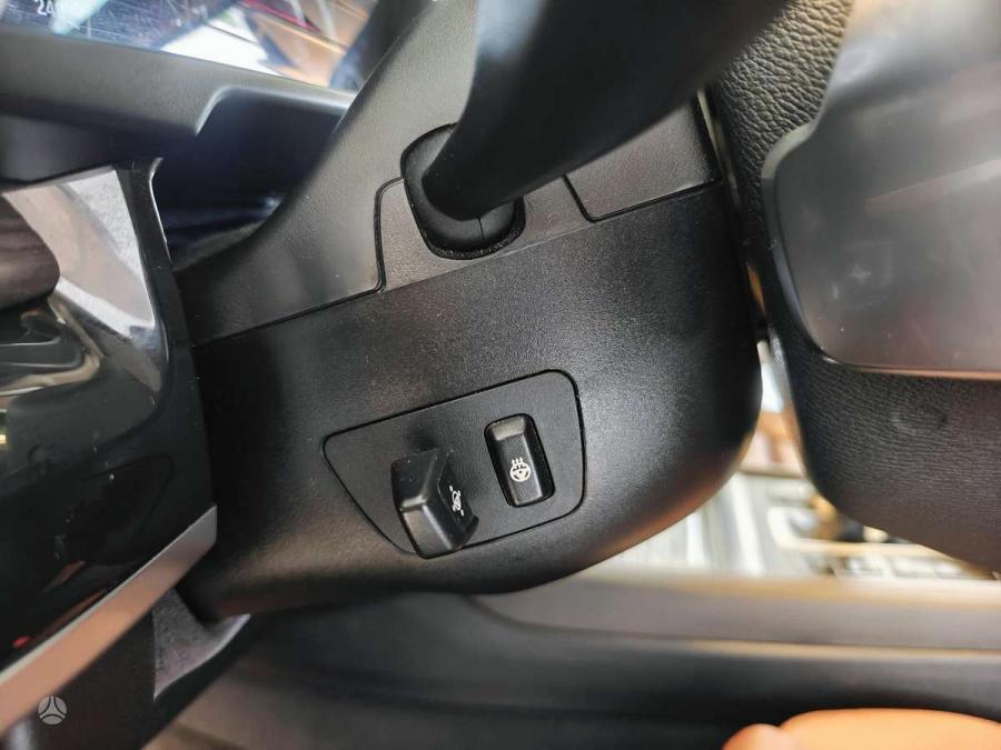 Melns BMW X5 2017 Šauļi, ar dzinēja tilpumu 2.99 L un nobraukumu 161 tūkst. km par 23900 €, foto 15 vietnē AUTOMOTO.COM.LV