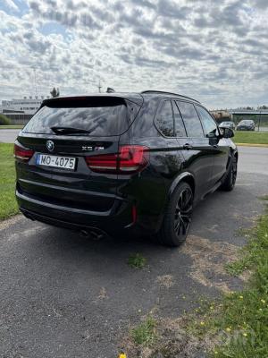 Melns BMW X5 2017 Rīga, ar dzinēja tilpumu 4.40 L un nobraukumu 160 tūkst. km par 37500 €, foto 5 vietnē AUTOMOTO.COM.LV