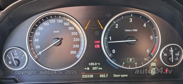 Black BMW X5 2017 in Tartu, with an engine capacity of 3.00 L and mileage of 232 thousand km for 21490 €, photo 10 on AUTOMOTO.COM.LV
