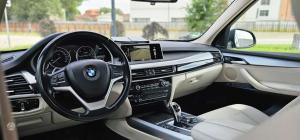 Black BMW X5 2017 in Marijampole, with an engine capacity of 2.00 L and mileage of 250 thousand km for 15555 €, photo 18 on AUTOMOTO.COM.LV