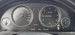 Black BMW X5 2017 in Marijampole, with an engine capacity of 2.00 L and mileage of 250 thousand km for 15555 €, photo 36 on AUTOMOTO.COM.LV