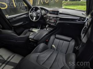 Melns BMW X5 2017 Tukums, ar dzinēja tilpumu 2.00 L un nobraukumu 127 tūkst. km par 22990 €, foto 6 vietnē AUTOMOTO.COM.LV