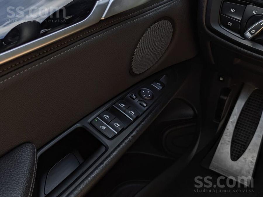 Melns BMW X5 2017 Tukums, ar dzinēja tilpumu 2.00 L un nobraukumu 127 tūkst. km par 22990 €, foto 30 vietnē AUTOMOTO.COM.LV