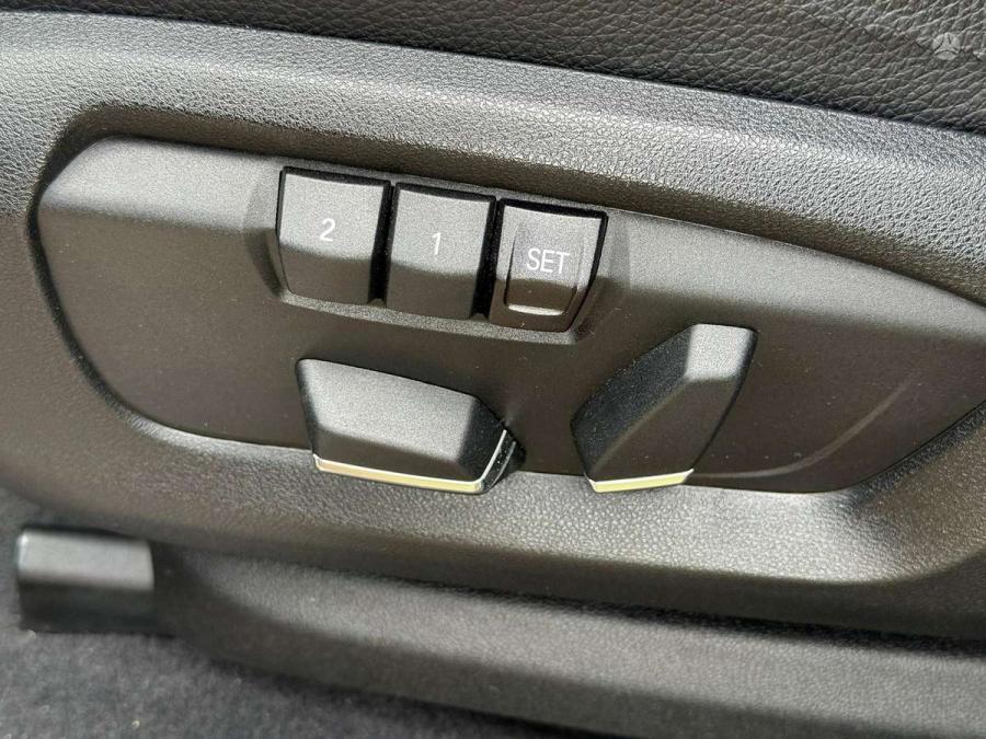 Melns BMW X5 2017 Klaipėda, ar dzinēja tilpumu 2.99 L un nobraukumu 169 tūkst. km par 23800 €, foto 36 vietnē AUTOMOTO.COM.LV