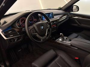 Melns BMW X5 2017 Marijampole, ar dzinēja tilpumu 2.99 L un nobraukumu 195 tūkst. km par 22650 €, foto 3 vietnē AUTOMOTO.COM.LV