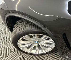 Melns BMW X5 2017 Marijampole, ar dzinēja tilpumu 2.99 L un nobraukumu 195 tūkst. km par 22650 €, foto 23 vietnē AUTOMOTO.COM.LV