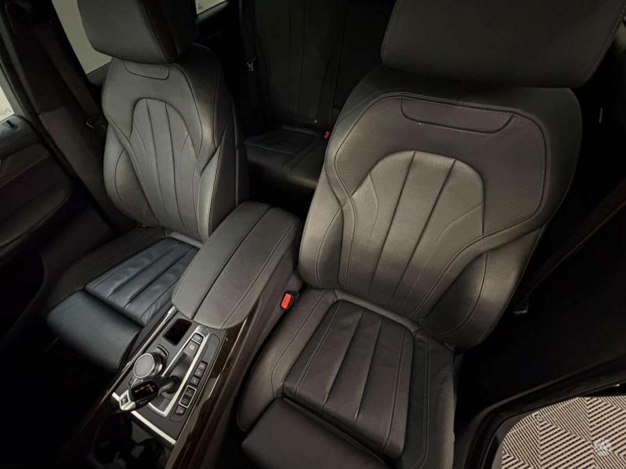 Melns BMW X5 2017 Marijampole, ar dzinēja tilpumu 2.99 L un nobraukumu 195 tūkst. km par 22650 €, foto 30 vietnē AUTOMOTO.COM.LV