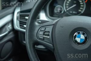 Black BMW X5 2017 in Liepaja, with an engine capacity of 3.00 L and mileage of 242 thousand km for 25000 €, photo 26 on AUTOMOTO.COM.LV