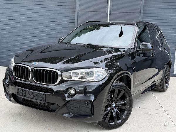 Melns BMW X5 2017 Utena, ar dzinēja tilpumu 2.00 L un nobraukumu 295 tūkst. km par 17500 €, foto  vietnē AUTOMOTO.COM.LV