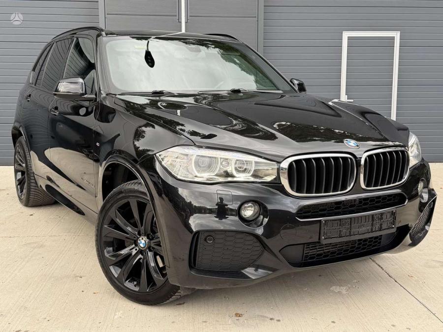 Melns BMW X5 2017 Utena, ar dzinēja tilpumu 2.00 L un nobraukumu 295 tūkst. km par 17500 €, foto 3 vietnē AUTOMOTO.COM.LV