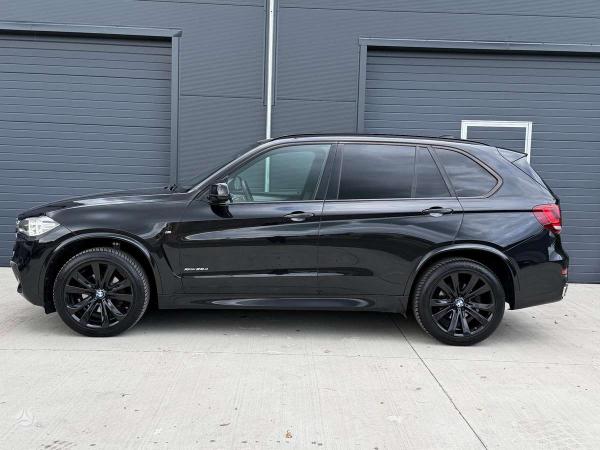 Melns BMW X5 2017 Utena, ar dzinēja tilpumu 2.00 L un nobraukumu 295 tūkst. km par 17500 €, foto 6 vietnē AUTOMOTO.COM.LV