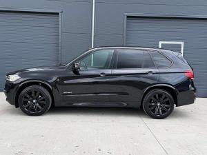 Melns BMW X5 2017 Utena, ar dzinēja tilpumu 2.00 L un nobraukumu 295 tūkst. km par 17500 €, foto 6 vietnē AUTOMOTO.COM.LV