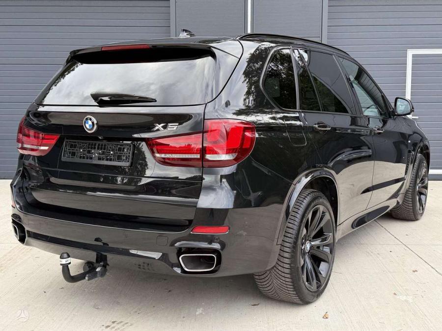 Melns BMW X5 2017 Utena, ar dzinēja tilpumu 2.00 L un nobraukumu 295 tūkst. km par 17500 €, foto 8 vietnē AUTOMOTO.COM.LV