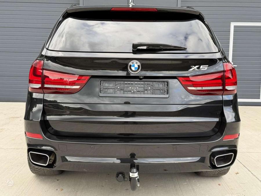 Melns BMW X5 2017 Utena, ar dzinēja tilpumu 2.00 L un nobraukumu 295 tūkst. km par 17500 €, foto 9 vietnē AUTOMOTO.COM.LV
