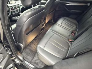 Melns BMW X5 2017 Utena, ar dzinēja tilpumu 2.00 L un nobraukumu 295 tūkst. km par 17500 €, foto 18 vietnē AUTOMOTO.COM.LV