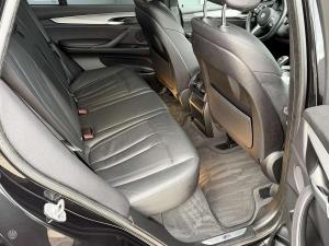Melns BMW X5 2017 Utena, ar dzinēja tilpumu 2.00 L un nobraukumu 295 tūkst. km par 17500 €, foto 23 vietnē AUTOMOTO.COM.LV