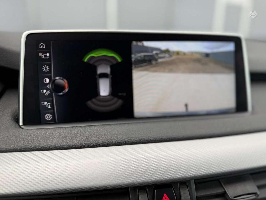 Melns BMW X5 2017 Utena, ar dzinēja tilpumu 2.00 L un nobraukumu 295 tūkst. km par 17500 €, foto 28 vietnē AUTOMOTO.COM.LV