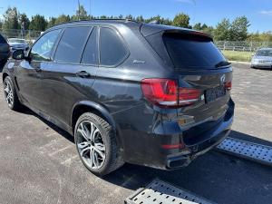 Melns BMW X5 2017 Utena, ar dzinēja tilpumu 2.00 L un nobraukumu 217 tūkst. km par 10550 €, foto 4 vietnē AUTOMOTO.COM.LV
